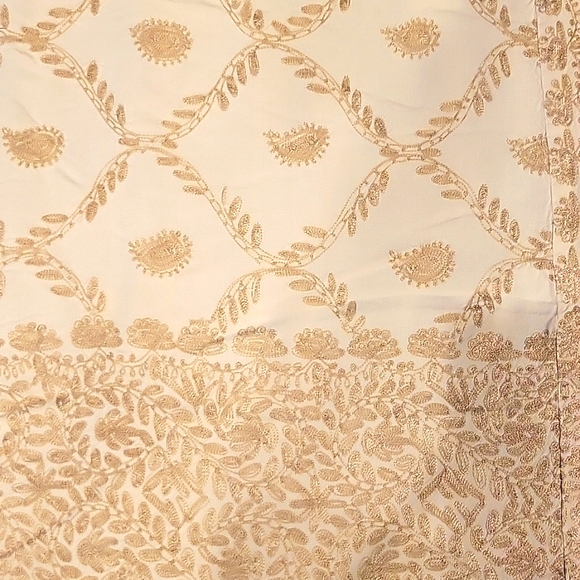 Hand Crafted | Dining | 96s Middle Eastern Embroidered 96x 54 Table Or ...